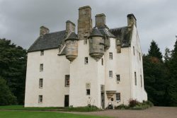 Yester Castle and the Goblin Ha' | Stravaiging around Scotland